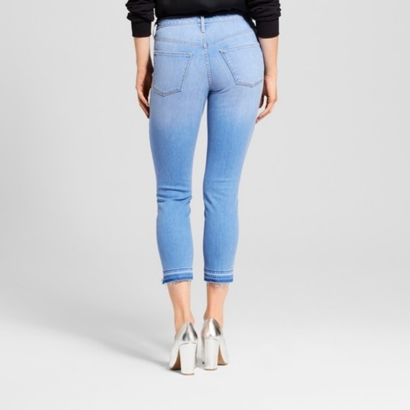 Mossimo Supply Co. | Jeans | Nwt Highrise Shark Bite Hem Cropped Jean ...